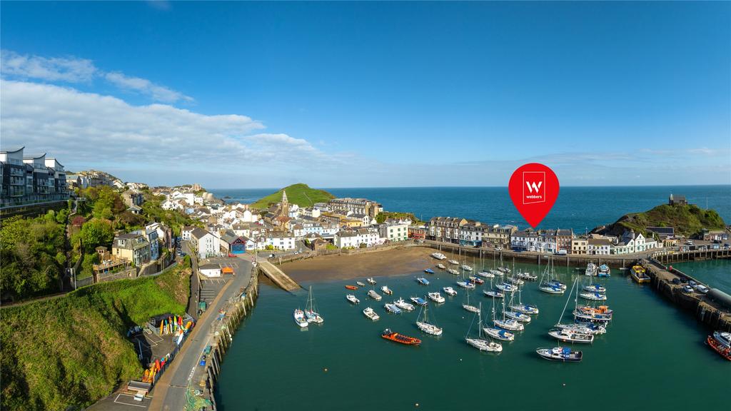 The Quay, Ilfracombe, Devon, EX34 4 bed terraced house for sale - £325,000