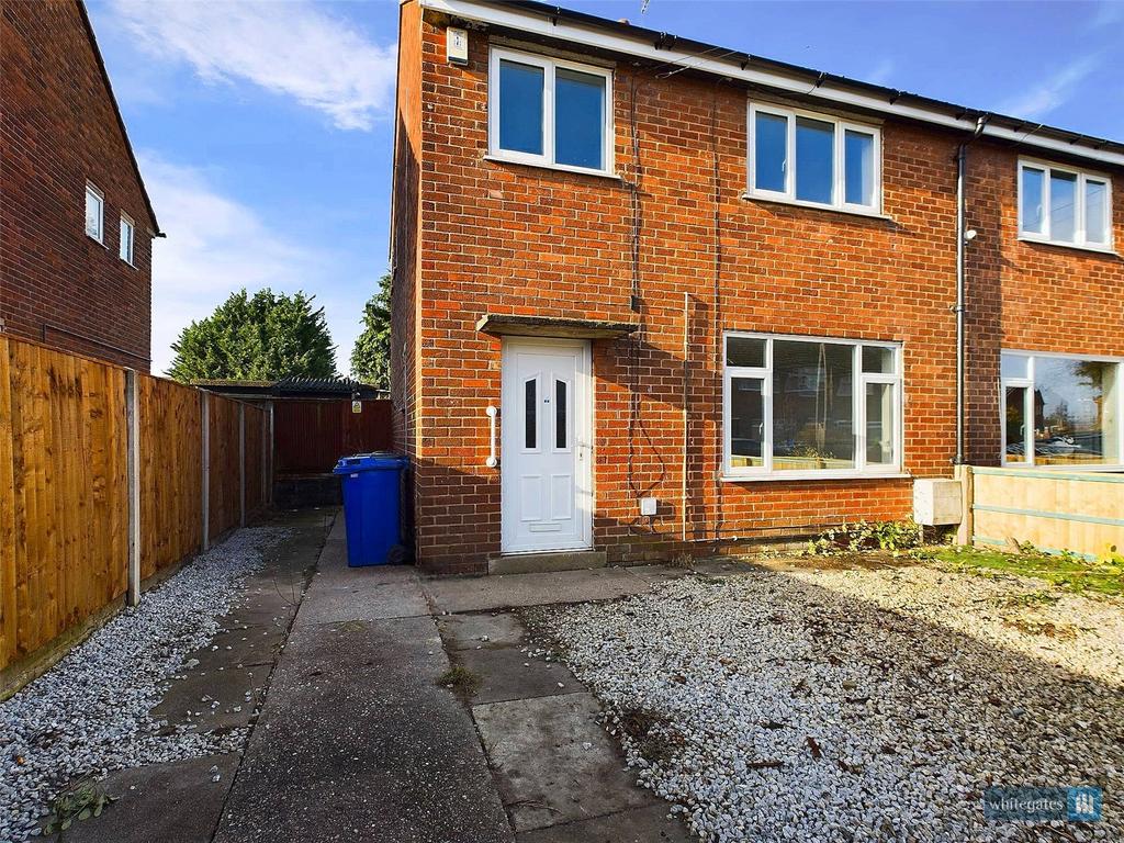 St. Edwins Drive, Dunscroft... 3 bed semi-detached house - £800 pcm (£ ...