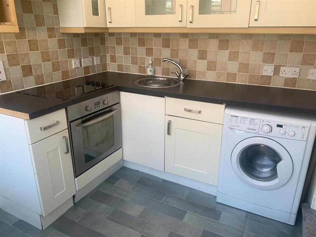 Tudor House, Bridge Street, Walsall 1 bed apartment - £675 pcm (£156 pw)
