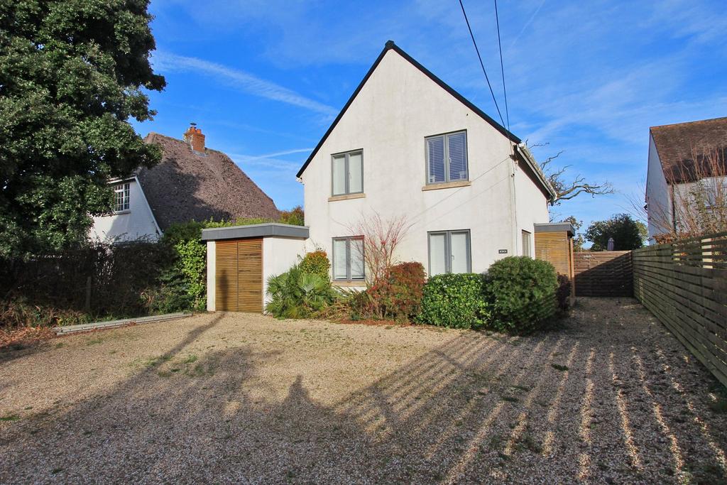 Church Lane, Pilley, Lymington... 4 bed detached house for sale - £900,000