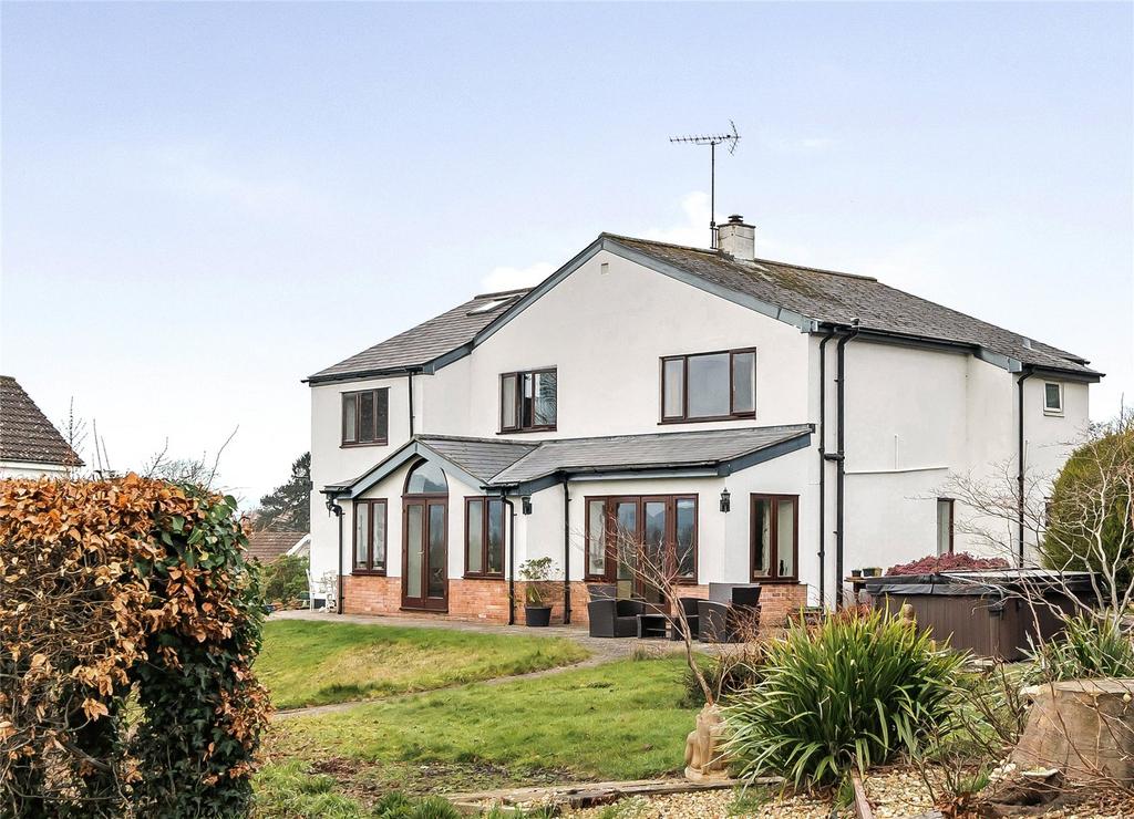 Duchess Road, Osbaston, Monmouth... 5 bed detached house for sale - £ ...