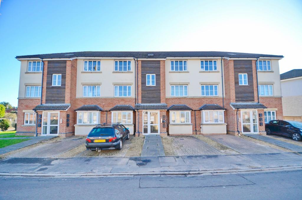 Standfast Road, Henbury 1 bed apartment - £850 pcm (£196 pw)