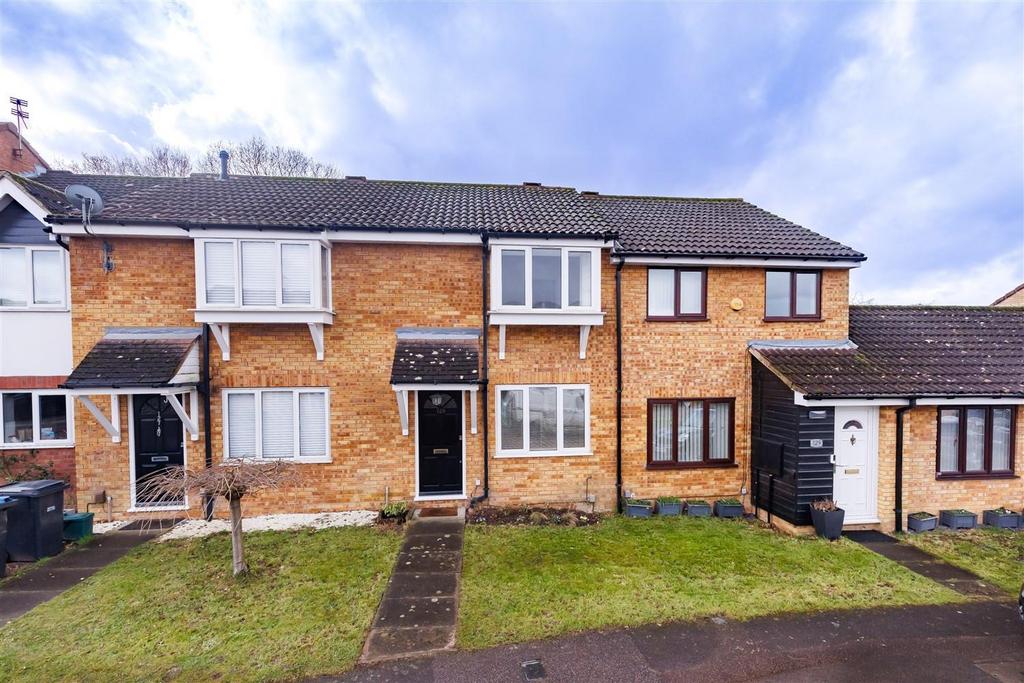 Markwell Wood, Harlow 2 bed terraced house for sale - £320,000