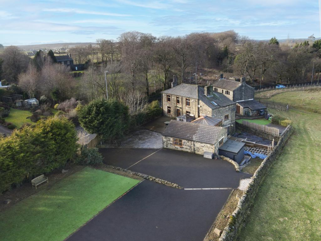 Keighley Road, Denholme, Bradford... 4 bed detached house for sale - £ ...