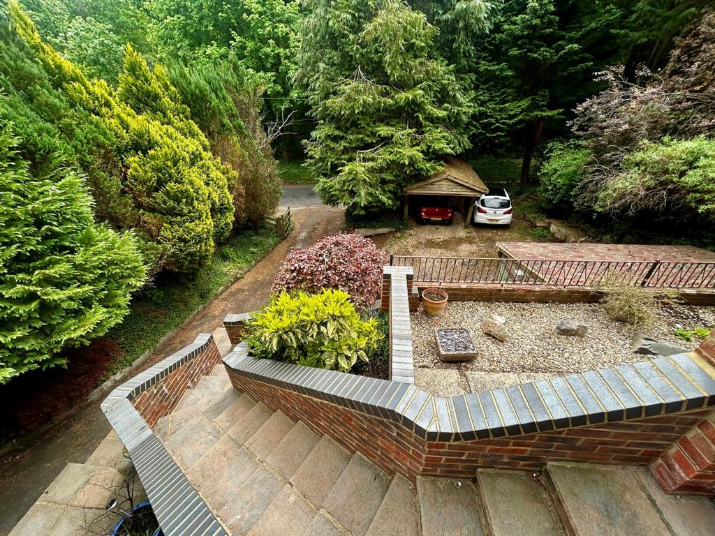 Medstead Road, Beech, Alton... 4 bed detached house for sale - £630,000