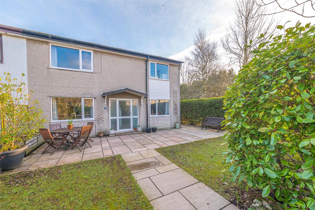 Hall Park, Kendal LA9 3 bed semi-detached house for sale - £270,000