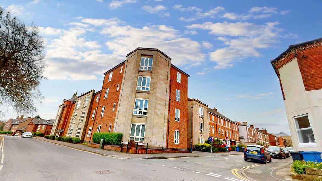 Edward Street, Derby DE1 2 bed apartment - £150,000