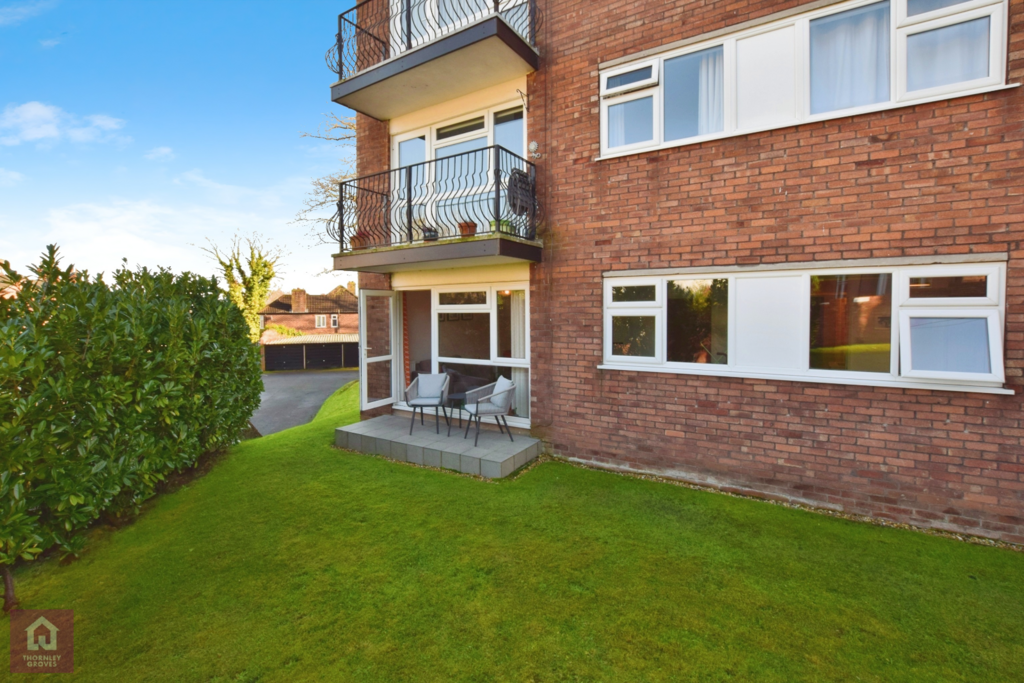 Townfield Gardens, Townfield Road... 2 bed flat - £230,000