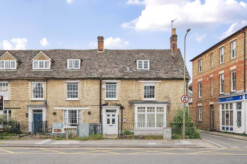 High Street, Witney, OX28 1 bed flat - £1,150 pcm (£265 pw)