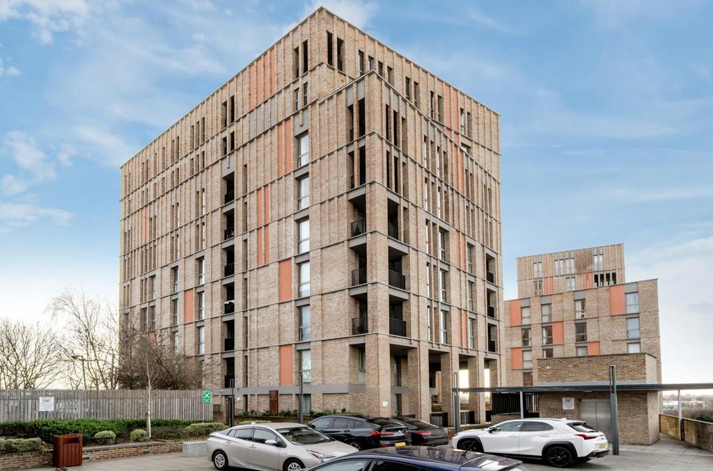Dudden Hill Lane, London 1 bed flat to rent - £1,900 pcm (£438 pw)