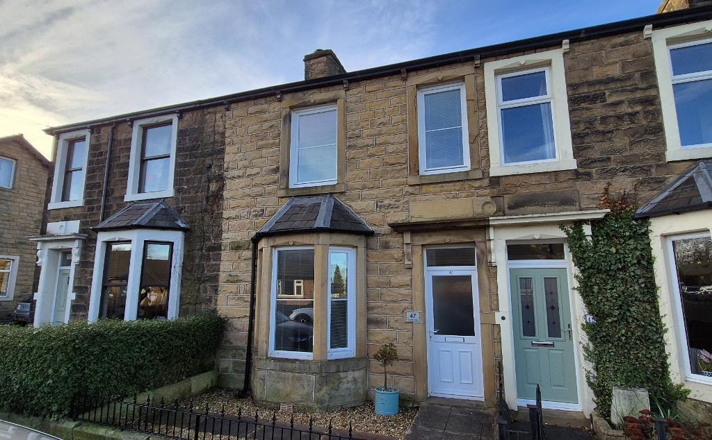 Castle View, Clitheroe, BB7 2DT 3 bed terraced house - £995 pcm (£230 pw)