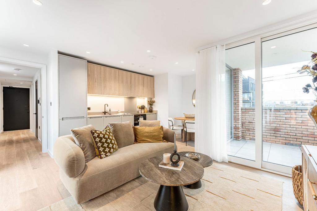 Lamb Mews, 50 Lamb Lane, London, E8 2 bed flat - £675,000