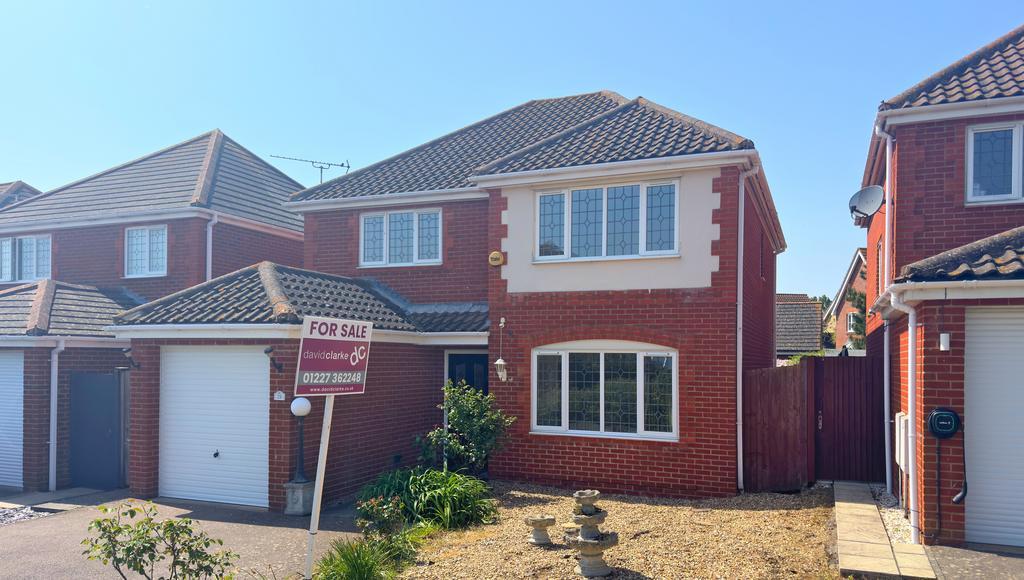 Petrel Close, Beltinge, Herne Bay... 4 bed detached house for sale - £ ...