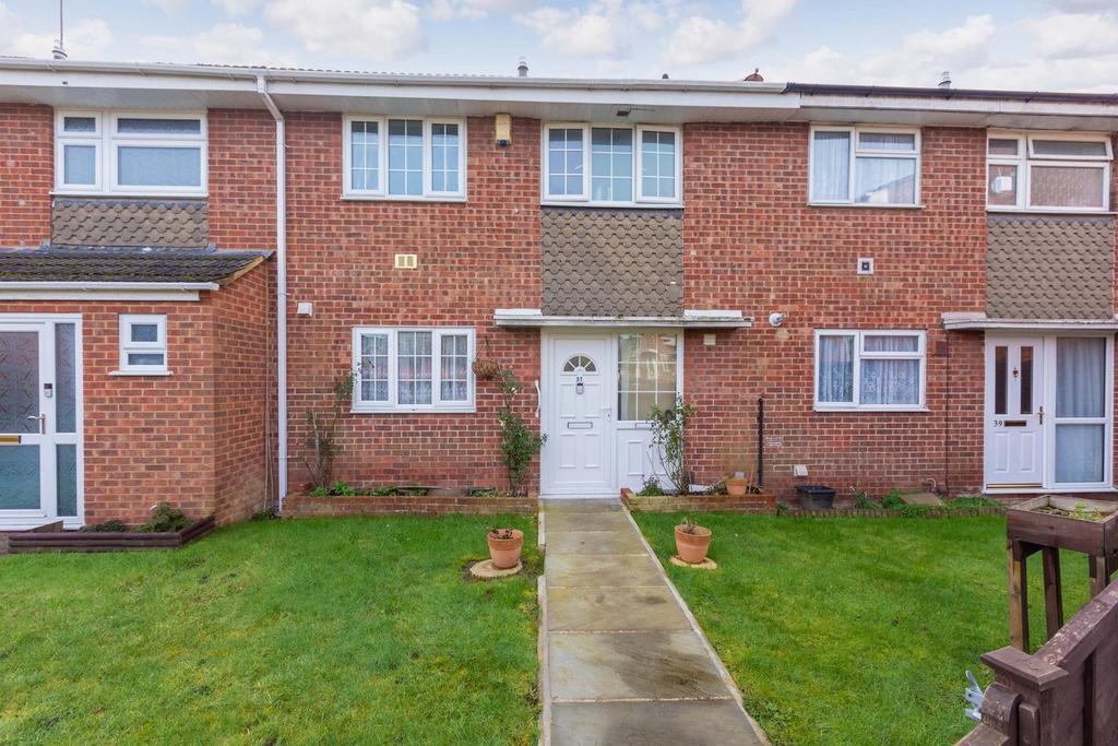 Crown Meadow, Colnbrook SL3 3 bed terraced house for sale - £425,000
