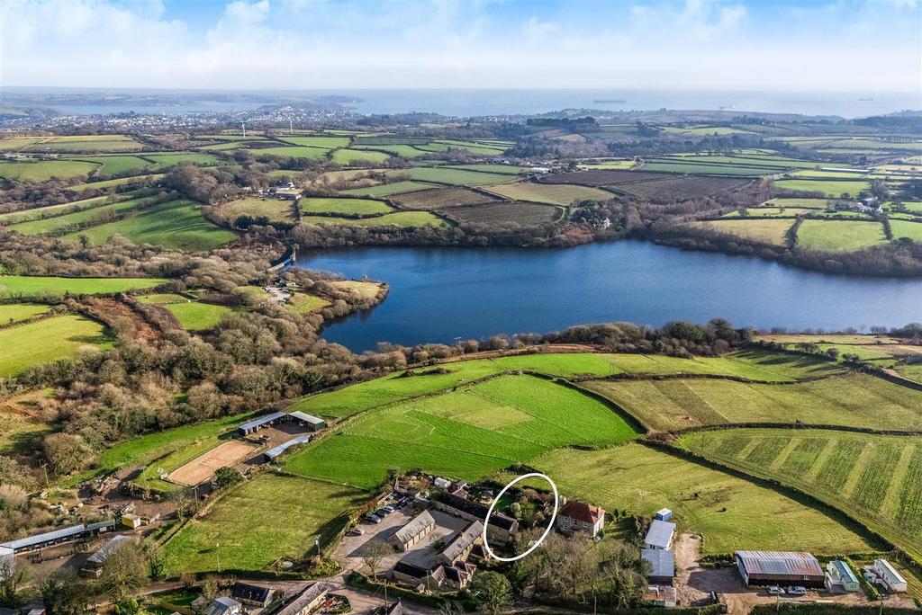 Mabe Burnthouse, Penryn 3 bed semi-detached house for sale - £480,000