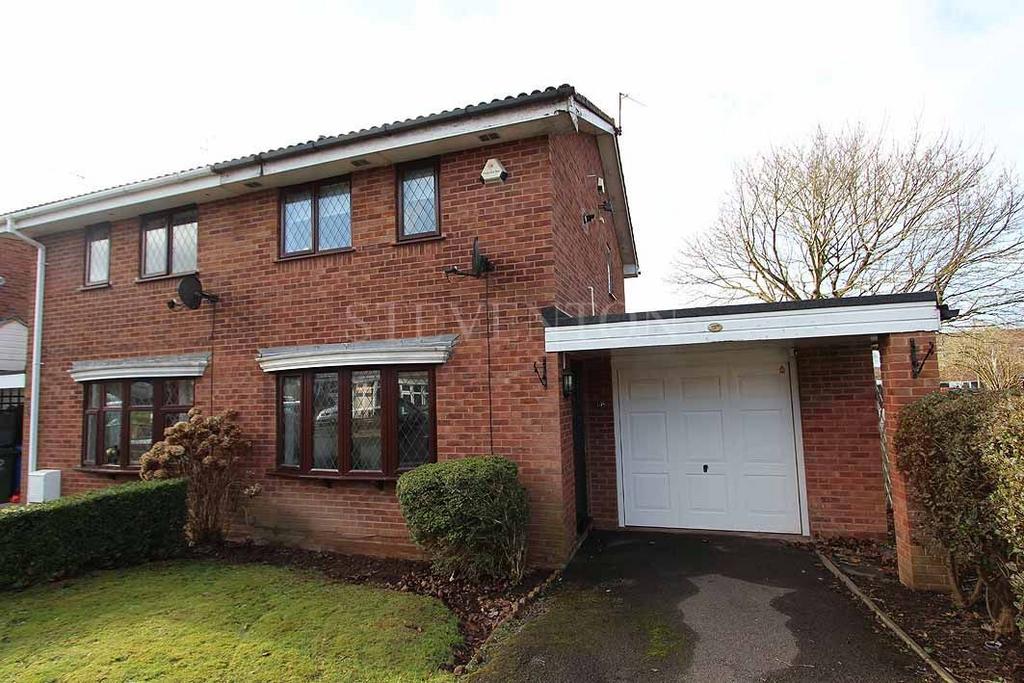 Rydal Drive, Perton, Wolverhampton, WV6 2 bed semi-detached house - £ ...