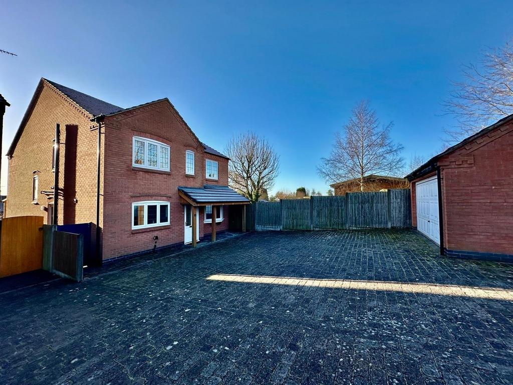 Melbourne Road, Ibstock, LE67 4 bed detached house to rent - £1,500 pcm ...