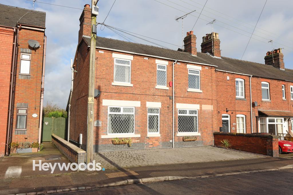 Bar Hill, Madeley, Crewe, Cheshire 3 bed cottage for sale - £295,000