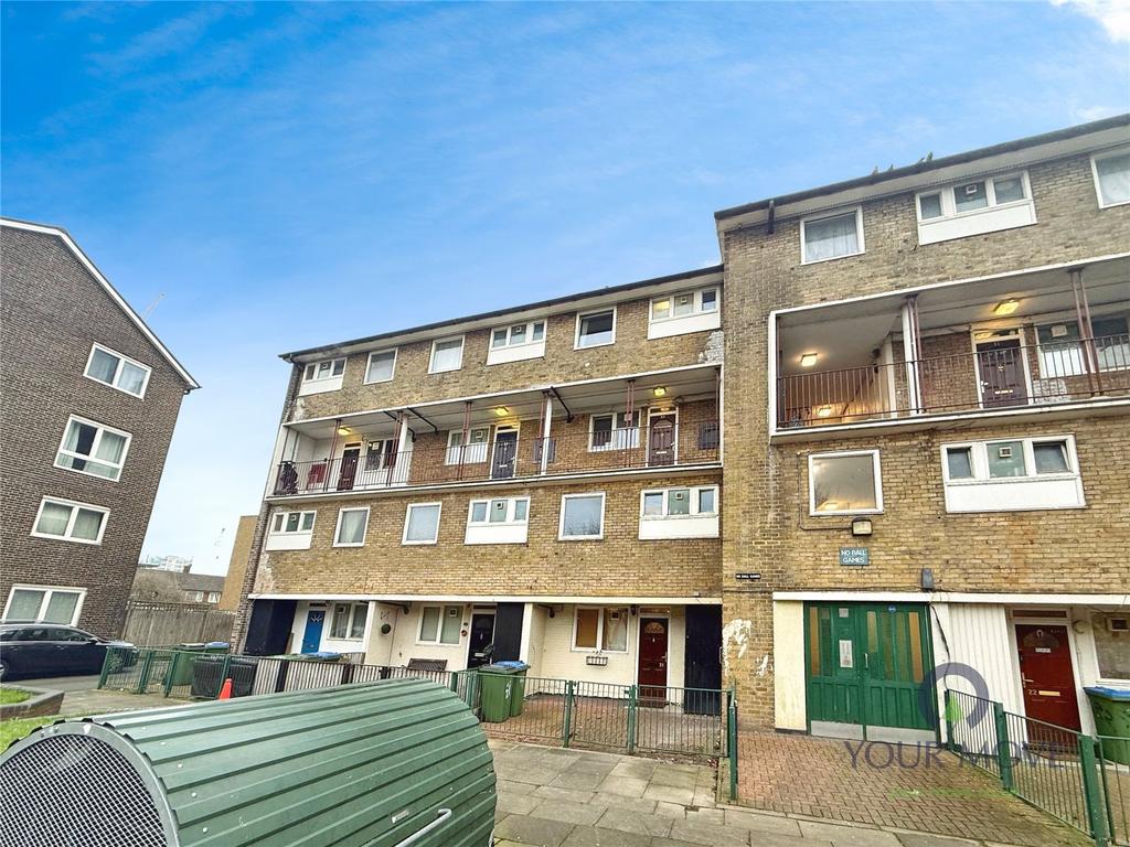 Sewell Road, London SE2 4 bed maisonette for sale - £300,000