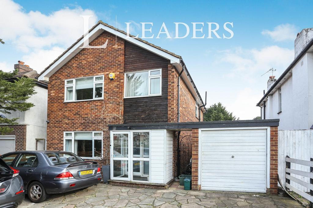 Links Way, Beckenham, BR3 1 bed in a house share - £850 pcm (£196 pw)
