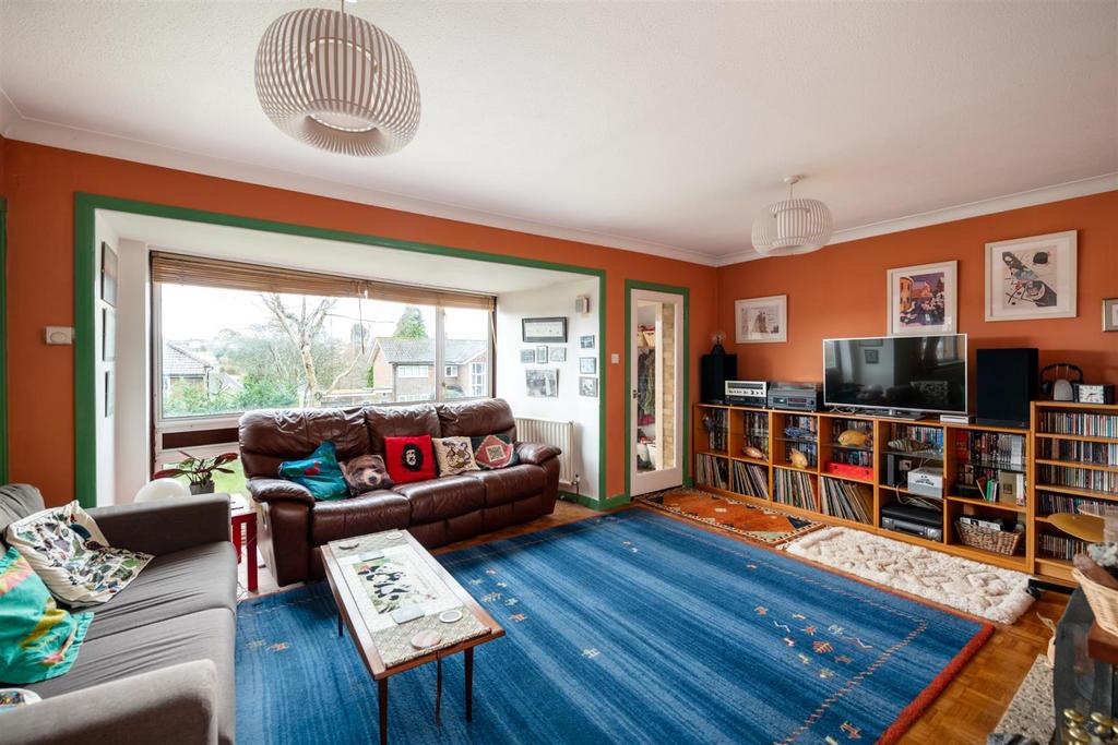 Carlton Road, Reigate 4 bed detached house for sale - £780,000