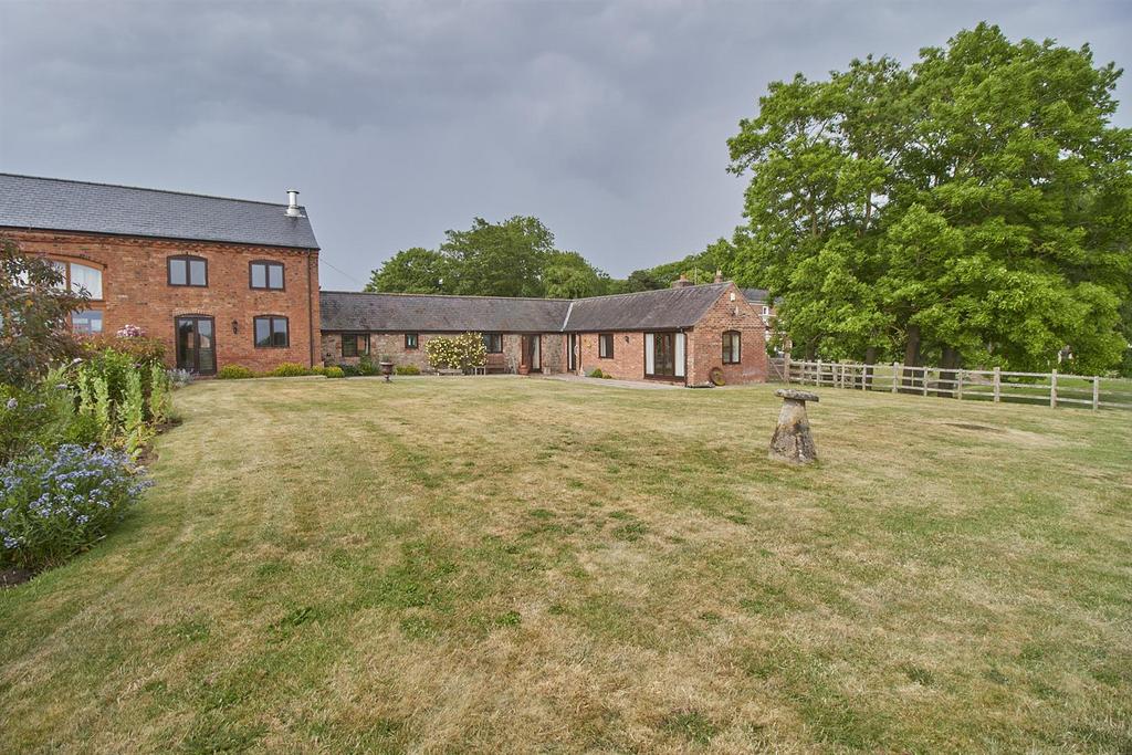 Manor Lane, Peckleton 3 bed barn conversion to rent - £1,800 pcm (£415 pw)