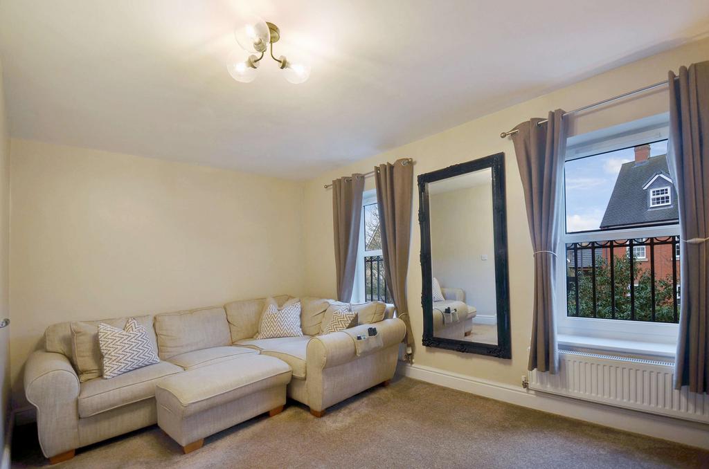 at 212 Harlow Crescent, Oxley Park... 4 bed house - £140,000