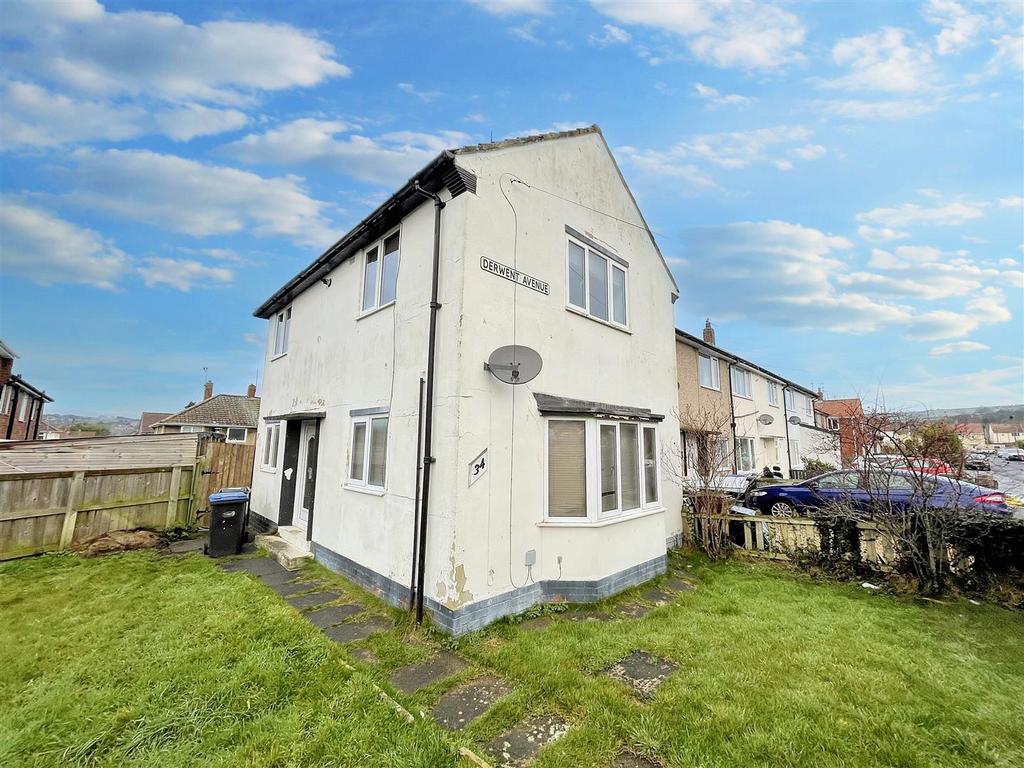Derwent Avenue, Crook DL15 2 bed end of terrace house - £60,000