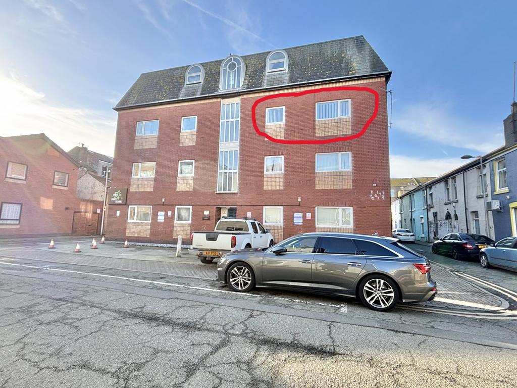 Singleton Street, Blackpool FY1 2 bed flat - £56,000