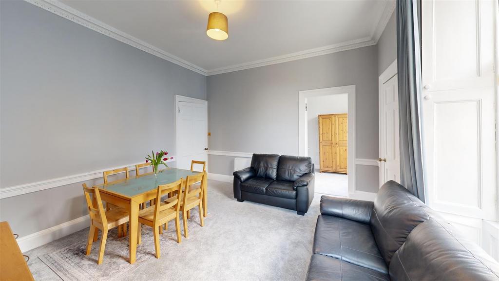George Street, Perth 4 bed flat for sale - £149,950