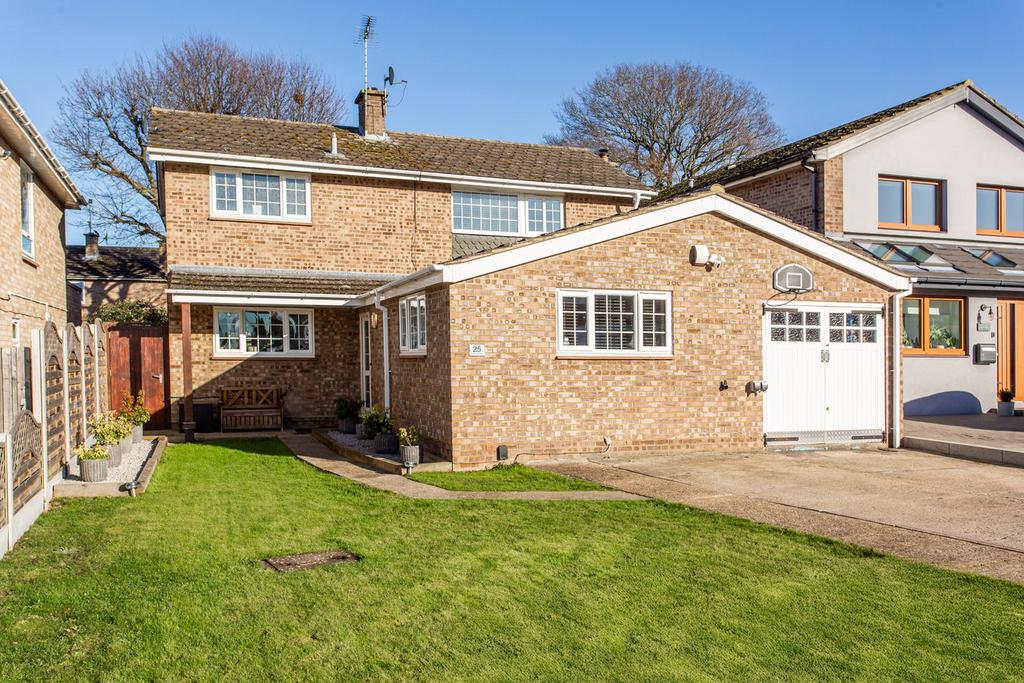Barbrook Way, Chelmsford CM3 4 bed detached house for sale - £550,000