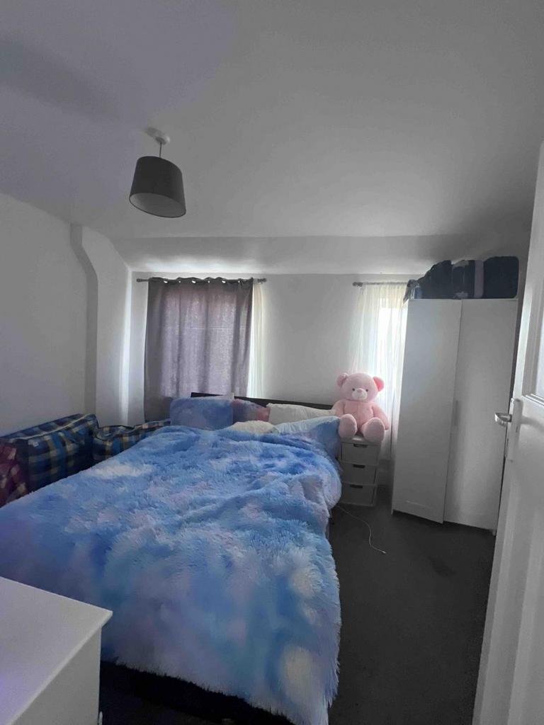 Ryefield Court, HA6 1 bed flat - £1,095 pcm (£253 pw)