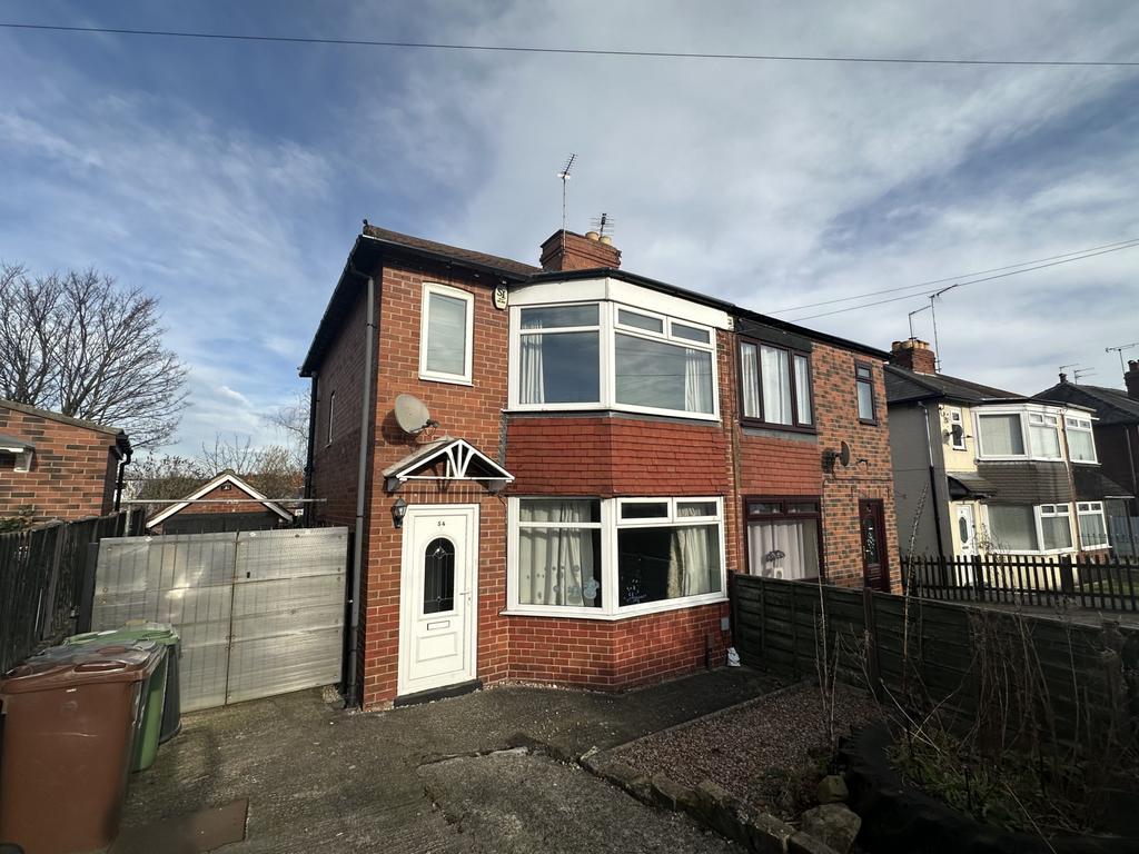 The Oval, Leeds, LS14 2 bed semi-detached house - £1,200 pcm (£277 pw)