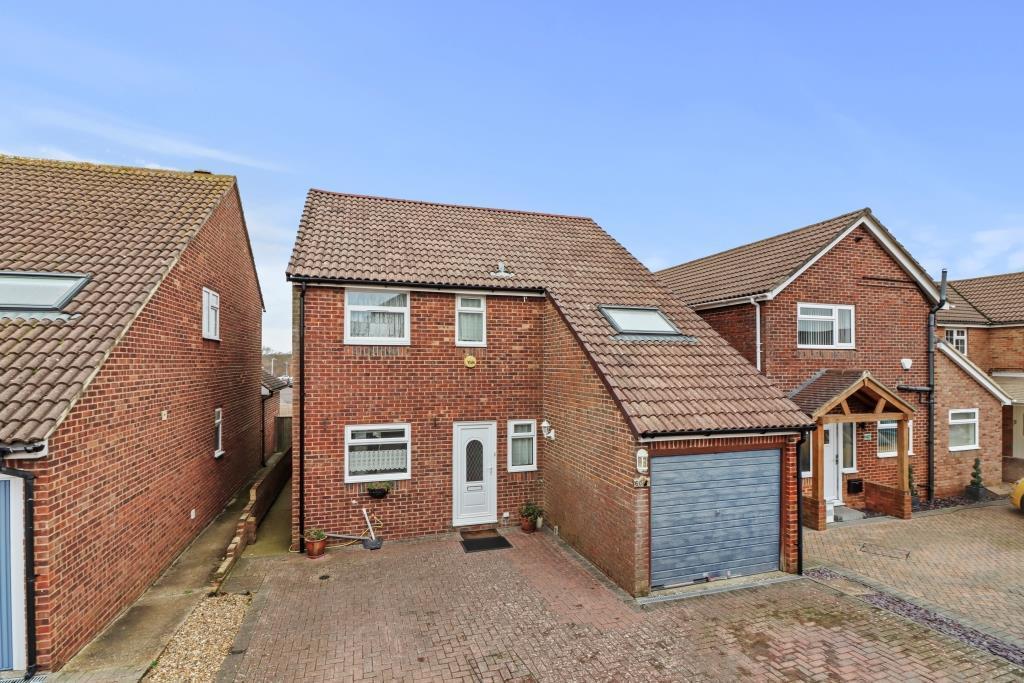 Jordans Lane East, Eastbourne BN22 4 bed detached house for sale - £392,000