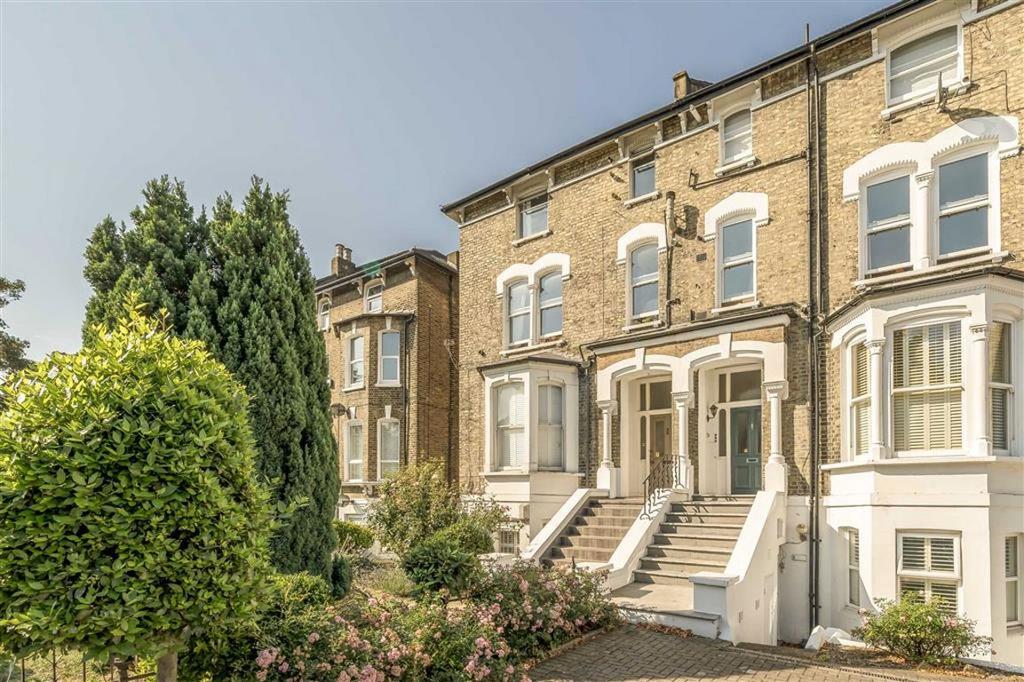 Burnt Ash Hill, London SE12 1 bed flat for sale - £300,000