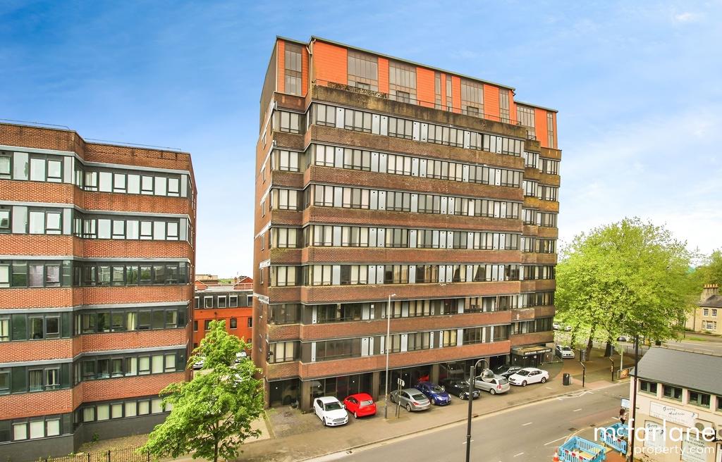 Bridge House, Swindon SN1 1 bed apartment for sale - £65,000