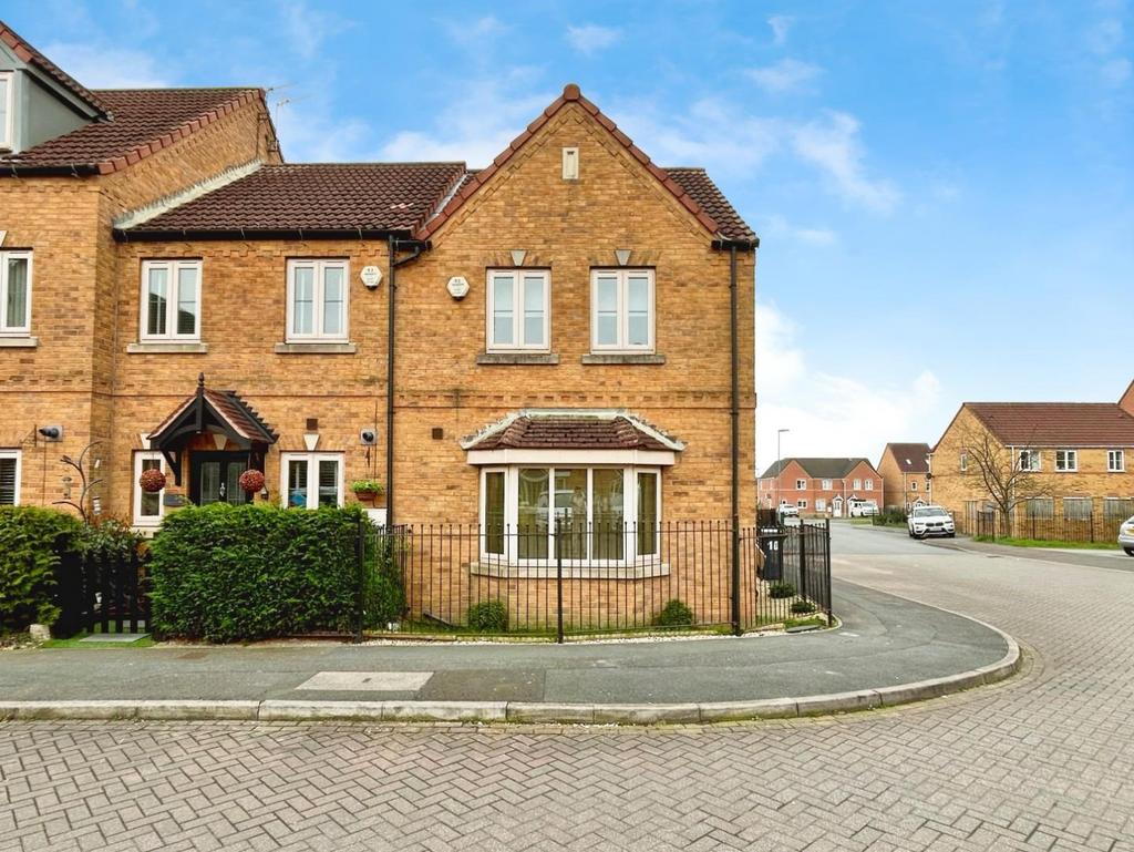 Parkgate, Goldthorpe, Rotherham 3 bed end of terrace house for sale - £ ...