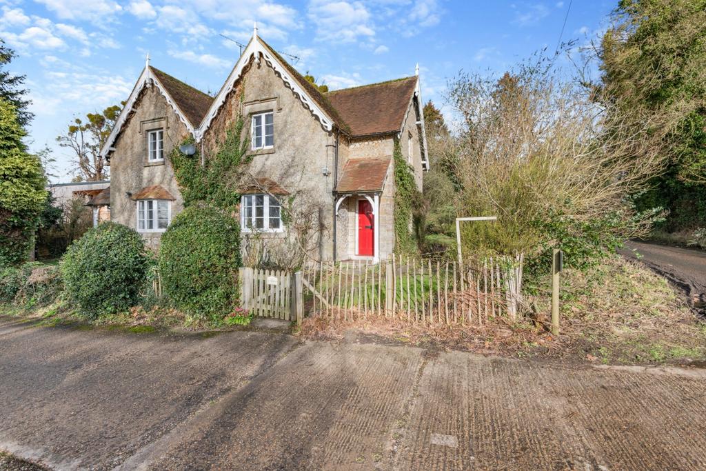 Loddington Lane, Linton, Maidstone, Kent 3 bed semi-detached house for ...