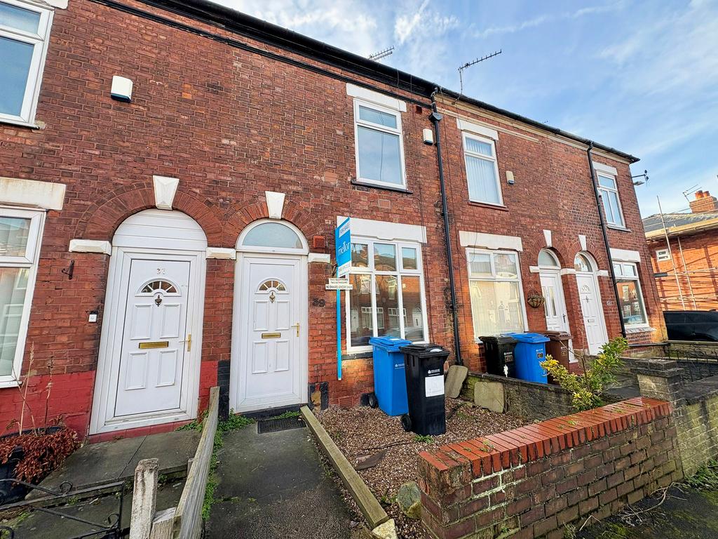 Torkington Street, Edgeley 2 bed terraced house for sale - £180,000