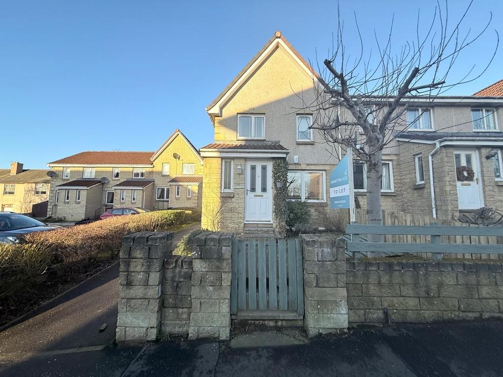 Stuart Court, West Lothian EH48 3 bed end of terrace house - £995 pcm ...