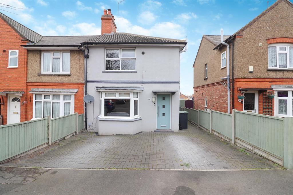 Tennyson Road, Rushden NN10 3 bed end of terrace house - £220,000