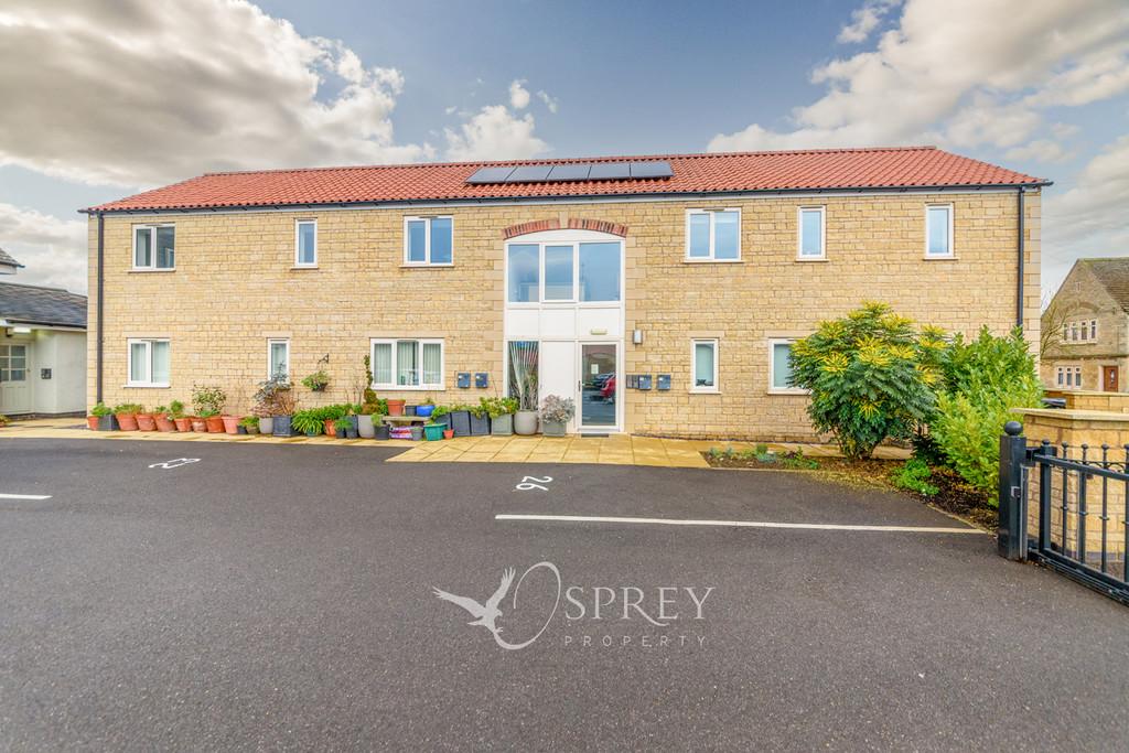 Towngate Mews, Market Deeping PE6 2 bed apartment - £925 pcm (£213 pw)