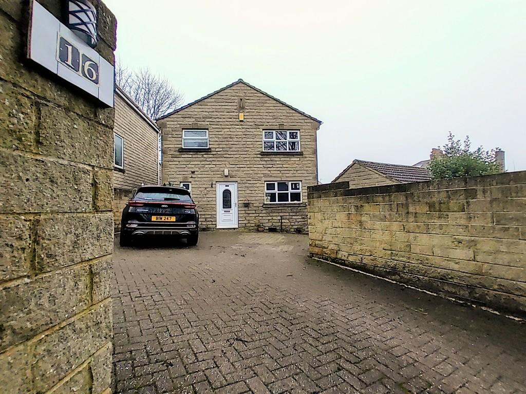 Moorside, Daisy Hill 3 bed detached house for sale - £250,000