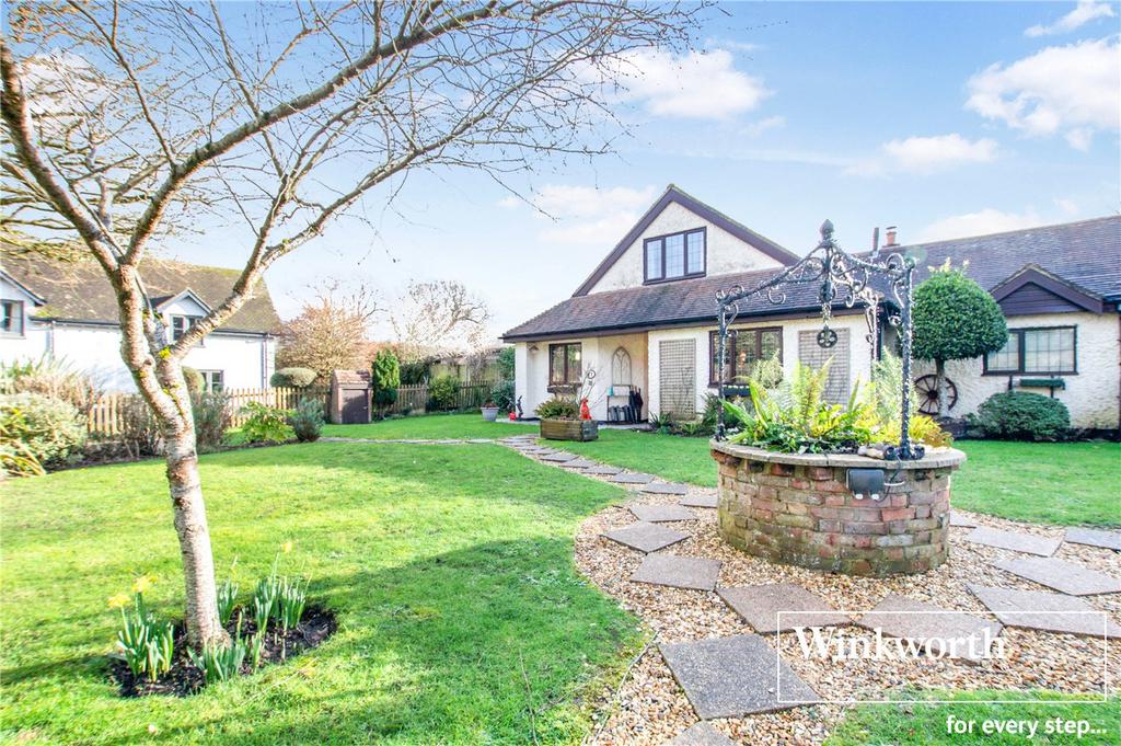Water Lane Farm, Bournemouth BH10 3 bed semi-detached house for sale ...