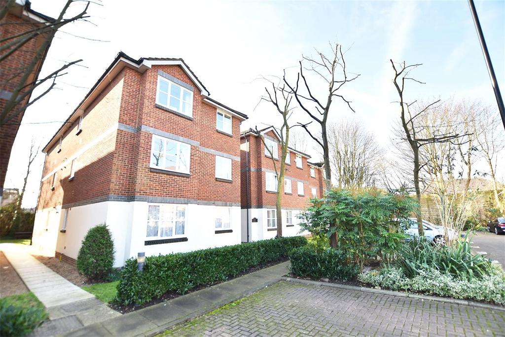 Malting Way, Isleworth 1 bed apartment - £1,500 pcm (£346 pw)