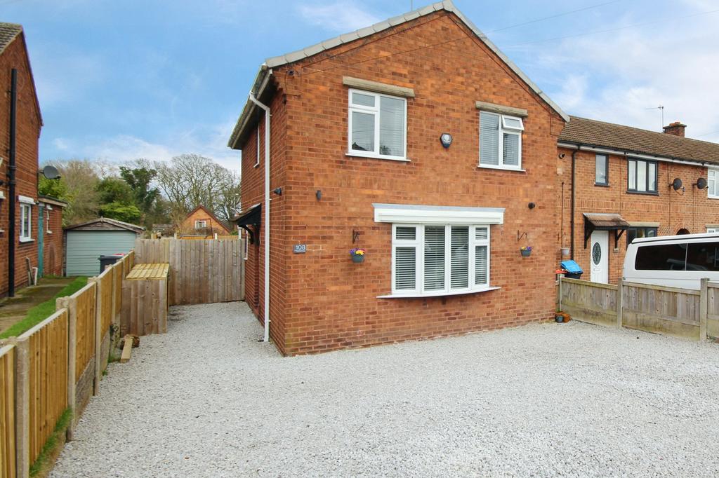 Keepers Lane, Weaverham, CW8 3 bed terraced house for sale - £250,000