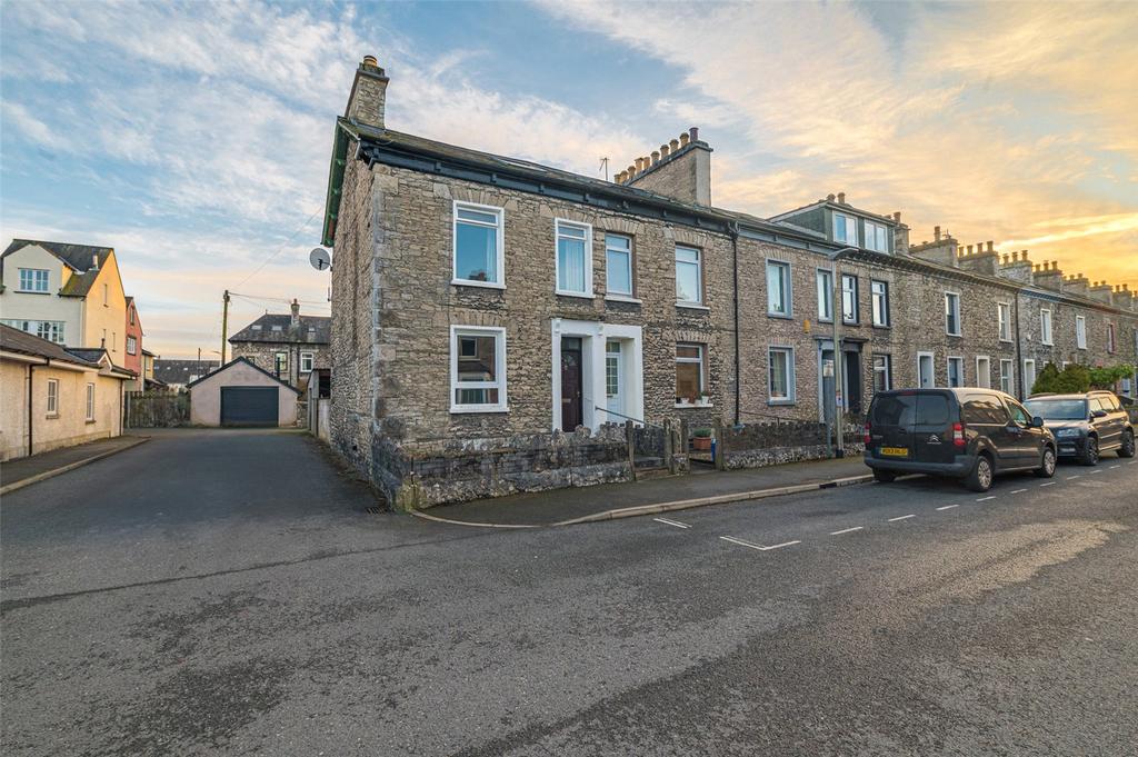Lound Street, Cumbria LA9 5 bed end of terrace house for sale - £285,000