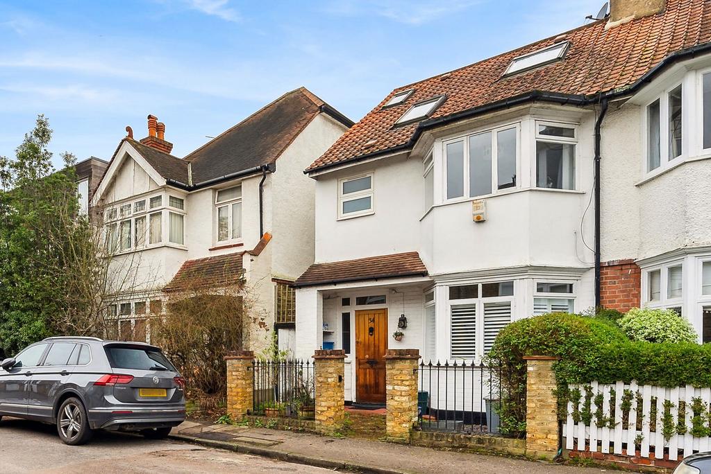 Stanley Road, London, SW14 4 bed house - £1,195,000