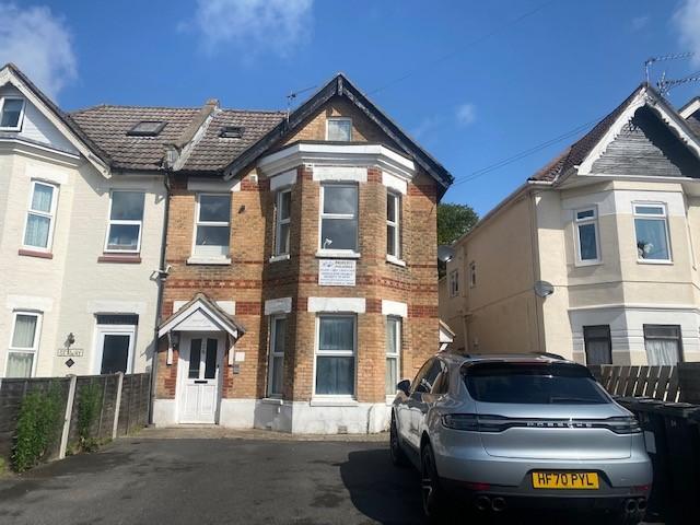 Westby Road, Bournemouth, BH5 Studio - £825 pcm (£190 pw)