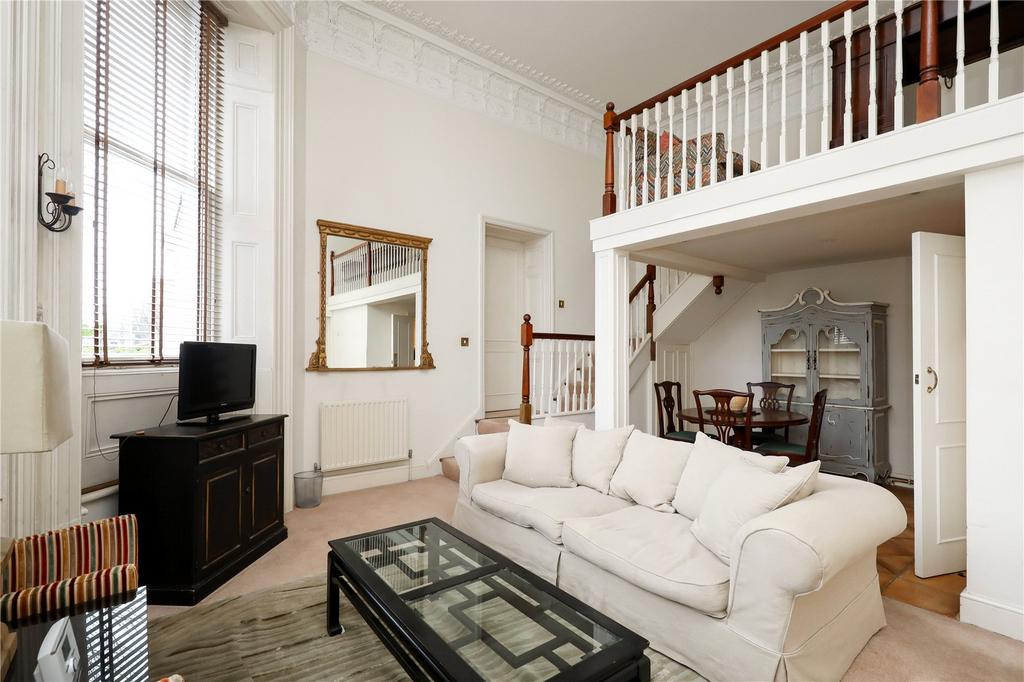 Cavalry Gardens, Putney, London, SW15 2 bed apartment - £2,500 pcm (£ ...